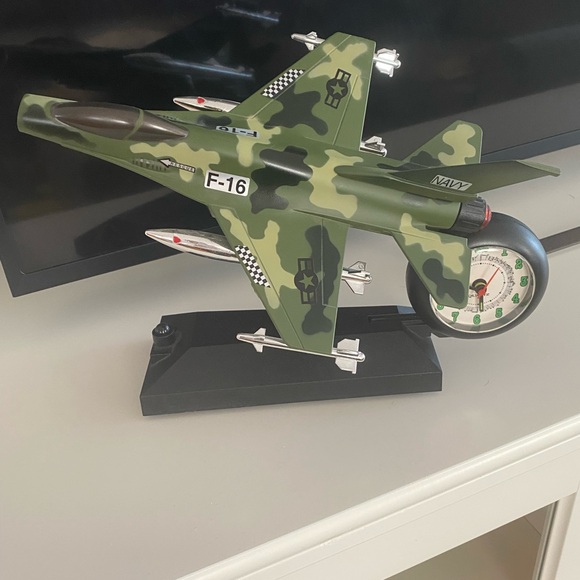 Other | Vintage F16 Fighter Jet Desk Clock Navy Camouflage Military ...